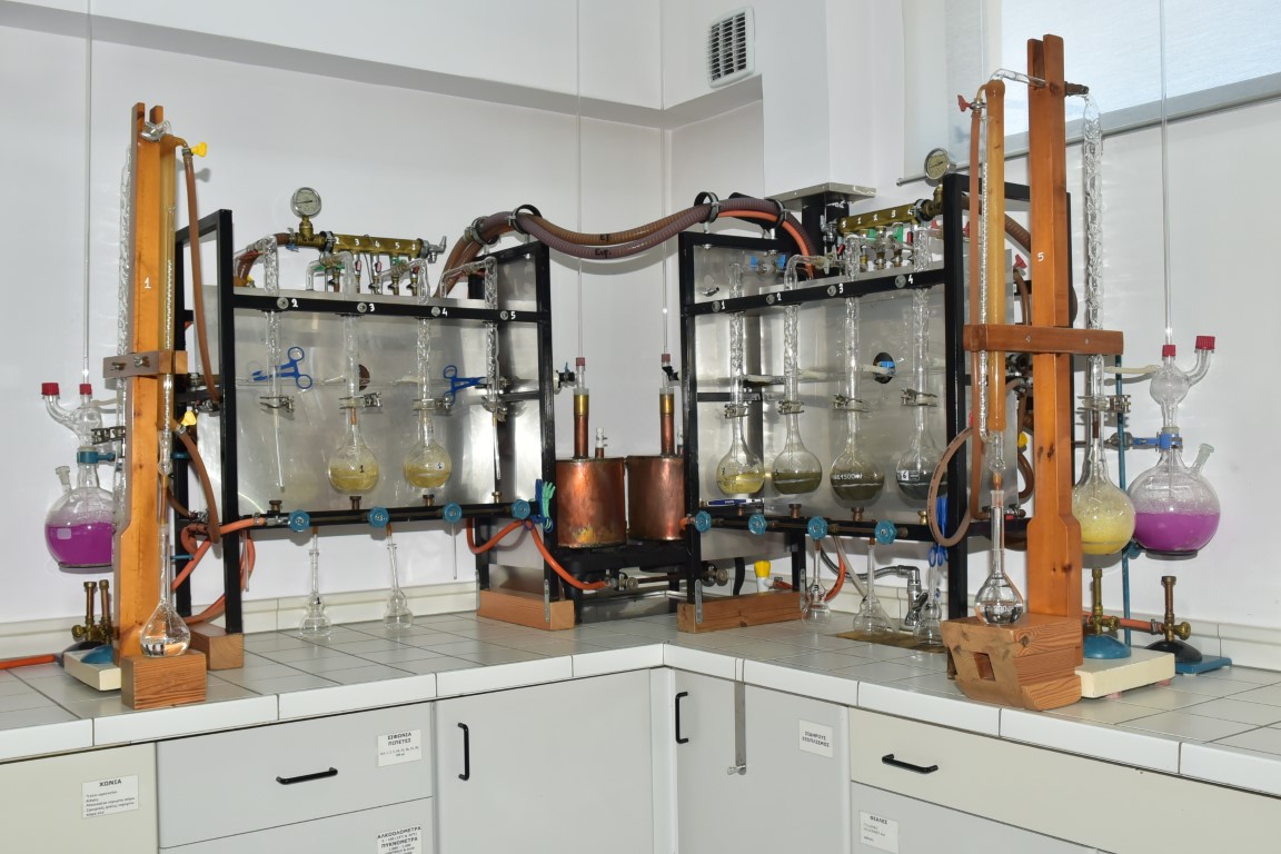 praxis wine - ChemistryLab